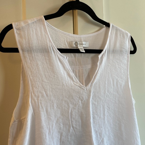 Cristina B | Tops | Cristina B White Tank Cross Cut Hem Design Size M ...